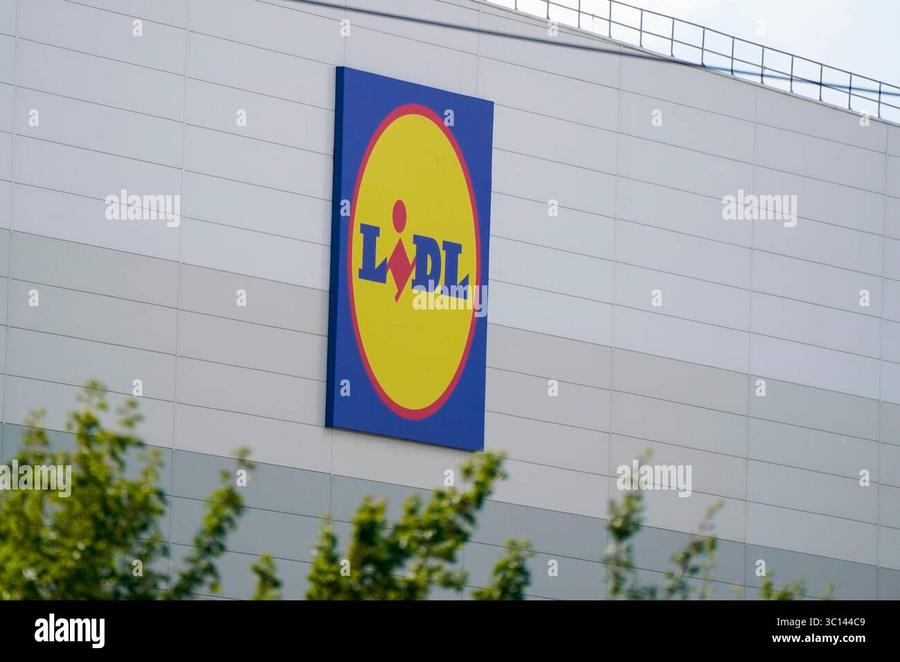 Lidl Luton Regional Distribution Centre Corporate logo signs in Luton, United Kingdom UK in July ...