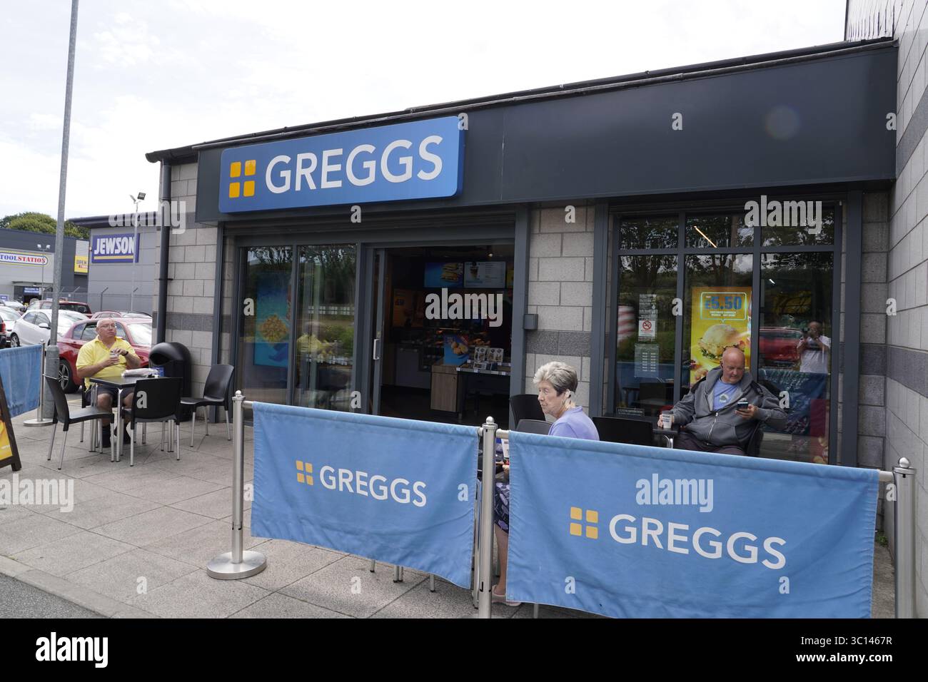 Greggs logo 2025 hi-res stock photography and images - Alamy