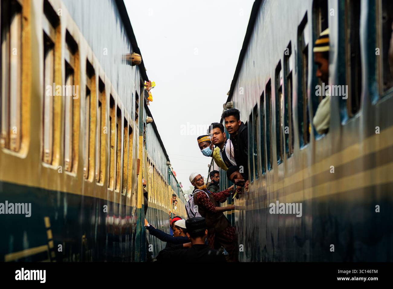 Bishw Ijtema in Bangladesh, Turag River Stock Photo - Alamy