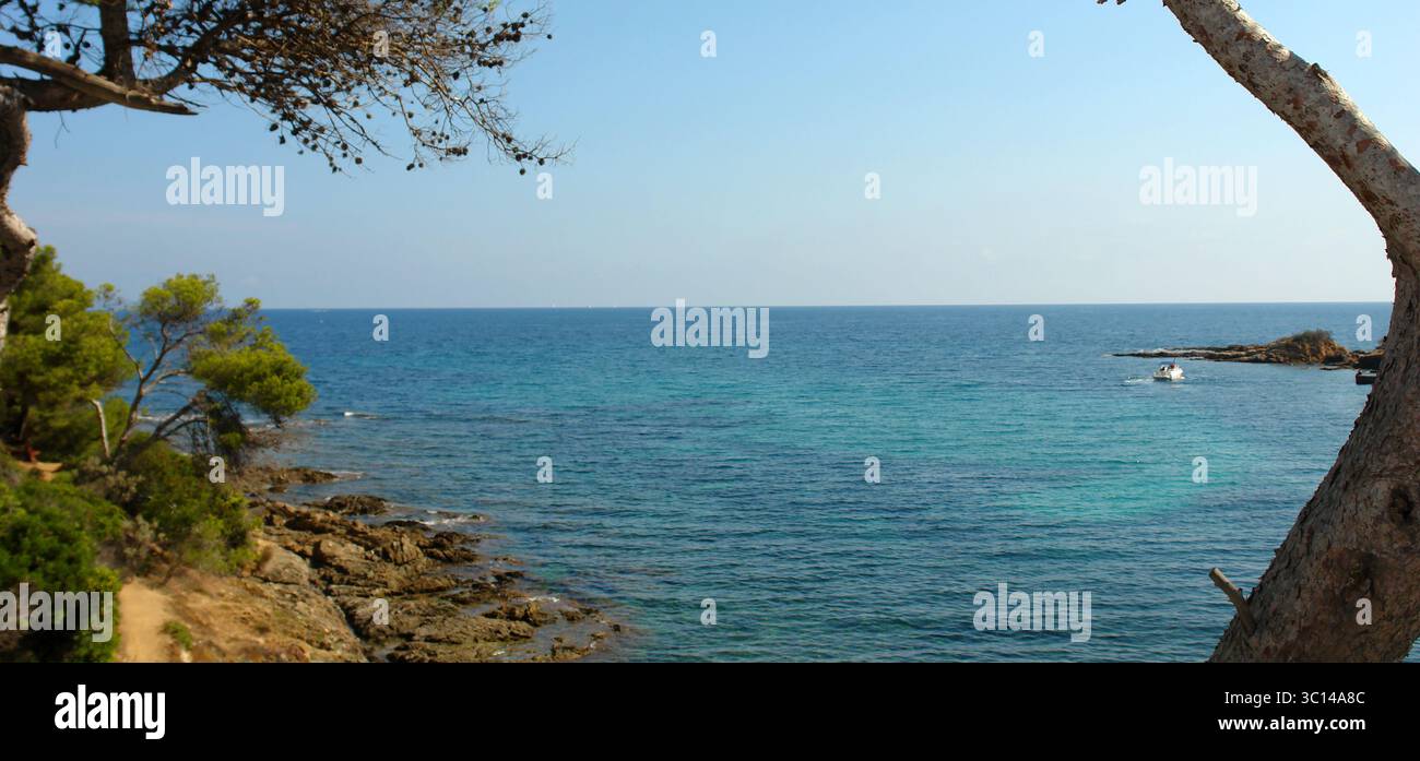 Les Issambres, a friendly little holiday village, on the seafront in ...