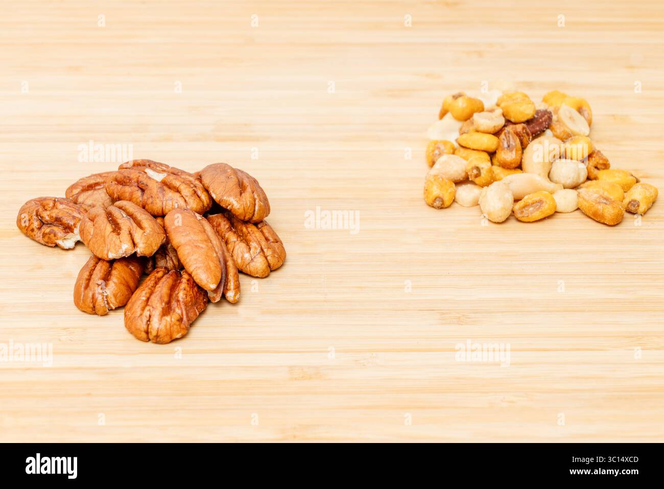 Peeled roasted pecan nut ingredient hi-res stock photography and images ...