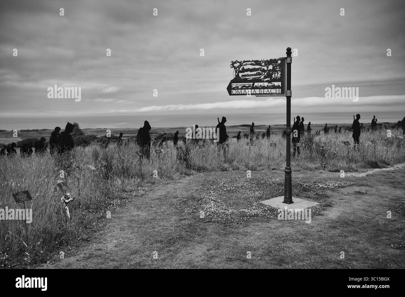 Installation, sign Omaha Beach, Standing with Giants, honours the ...