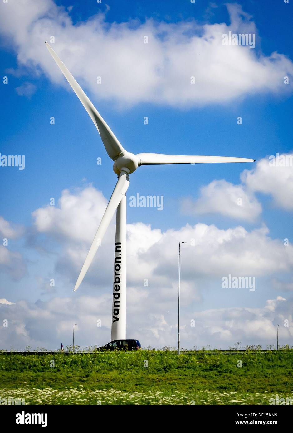 Windmolenpark stopcontact hi-res stock photography and images - Alamy