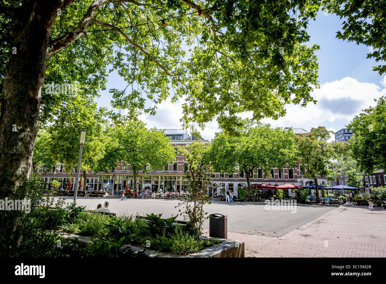 ROTTERDAM - Deli square in the district of katendrecht ANP /HOLLANDSE ...