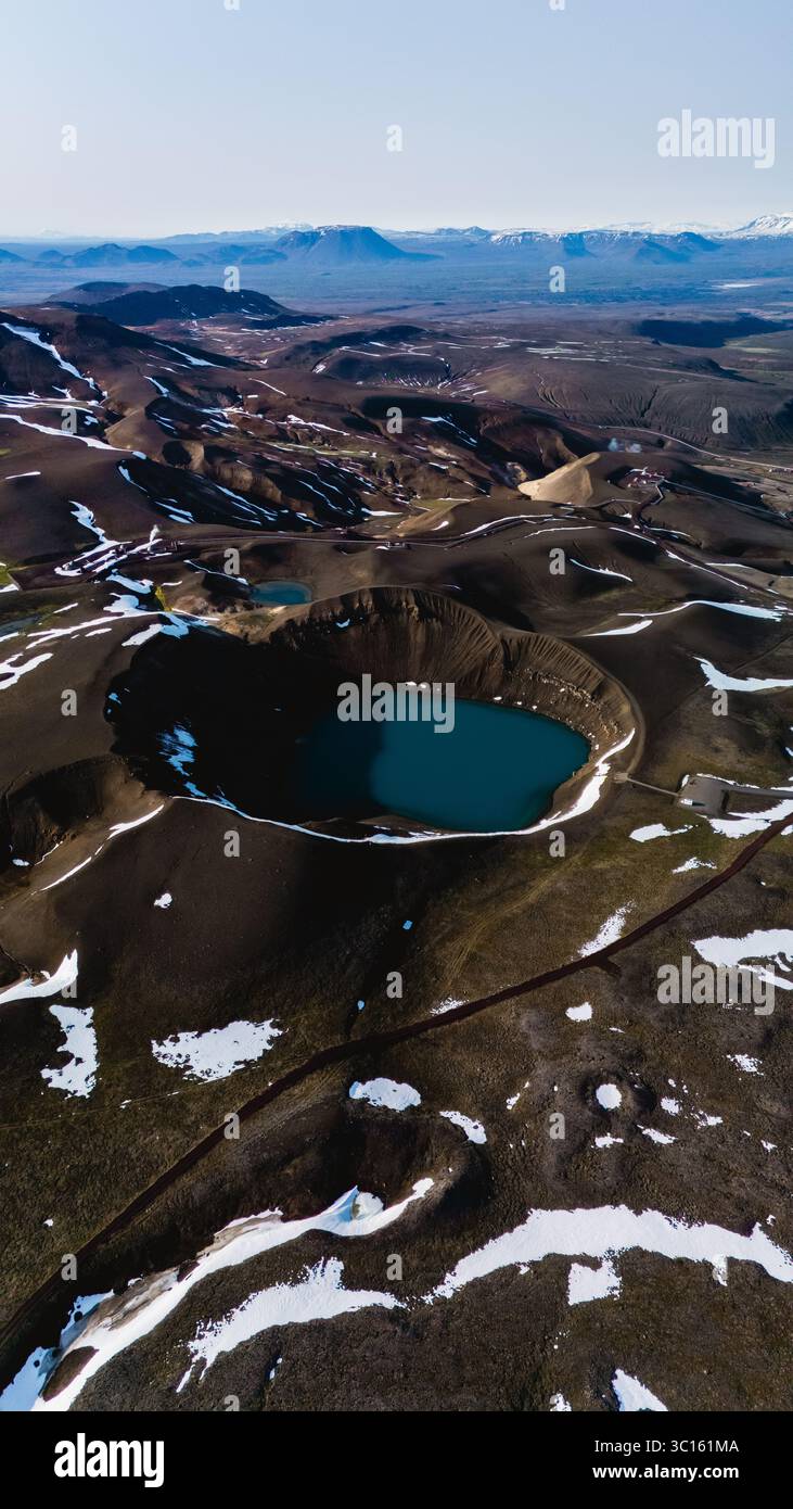 Explore stunning volcanic terrain showcases hi-res stock photography and images - Alamy