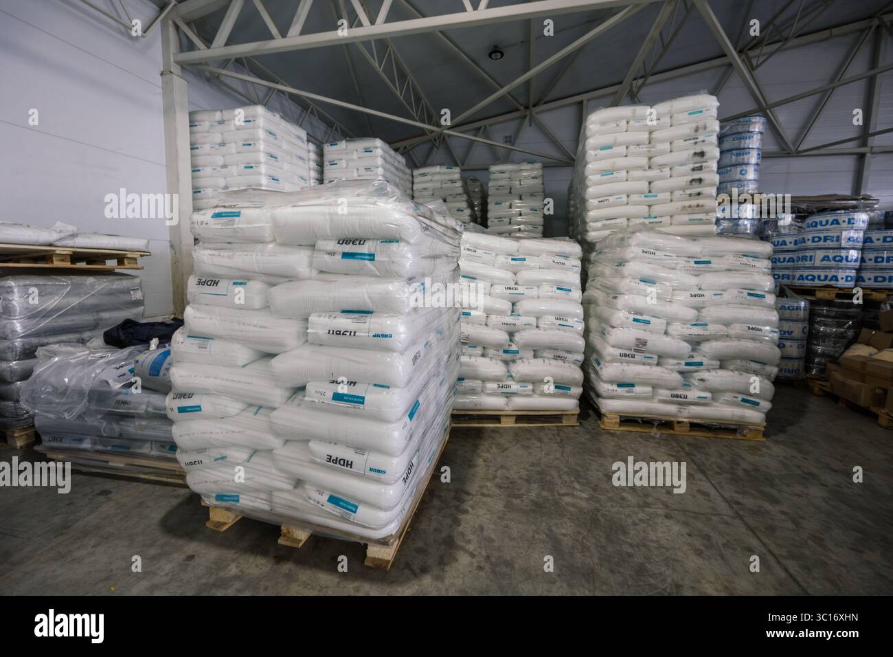 Alabaster factory products in hi-res stock photography and images - Alamy
