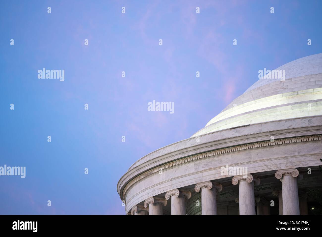 WASHINGTON DC — The dome of the Jefferson Memorial rises against an ...