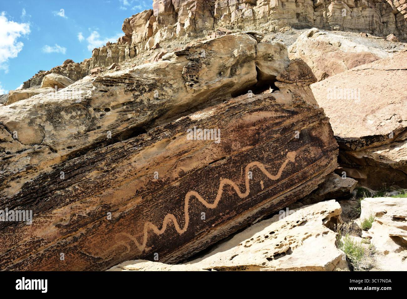 Big snake petroglyph hi-res stock photography and images - Alamy