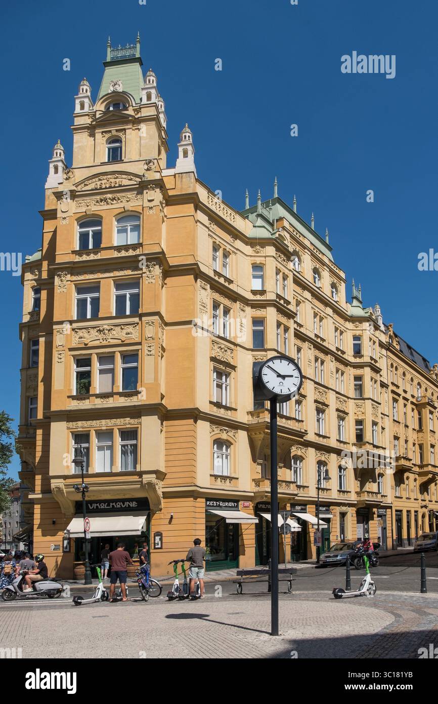 Square and building in the Jewish Quarter of Prague, Czech Republic ...