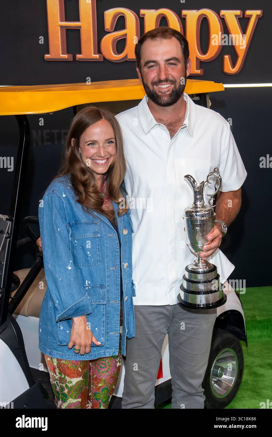 New York, United States. 21st July, 2025. (L-R) Meredith Scudder and ...