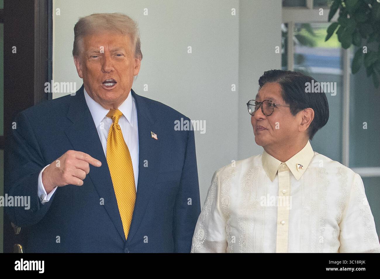 Washington, USA. 22nd July, 2025. U.S. President Donald Trump (L ...