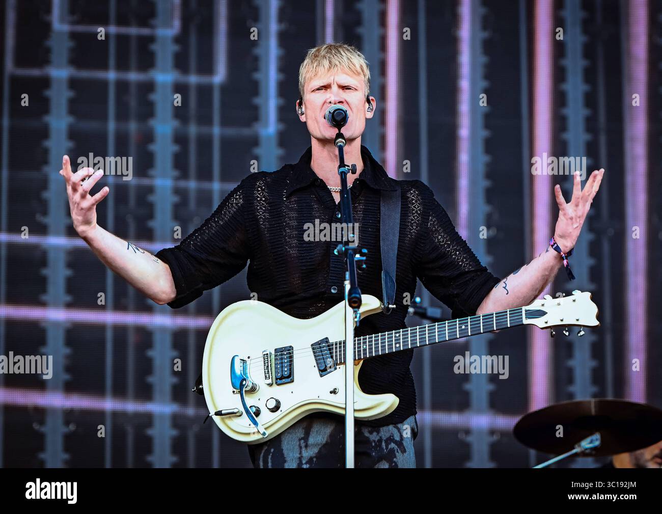 Berlin Lollapalooza Berlin 2025, 13.07.2025 Die Band Mother Mother ...