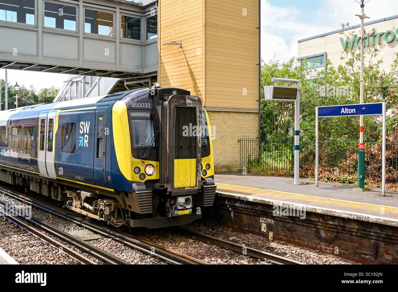 Alton, Hampshire, England, UK - 20 July 2025: Front view of a Class 450 ...