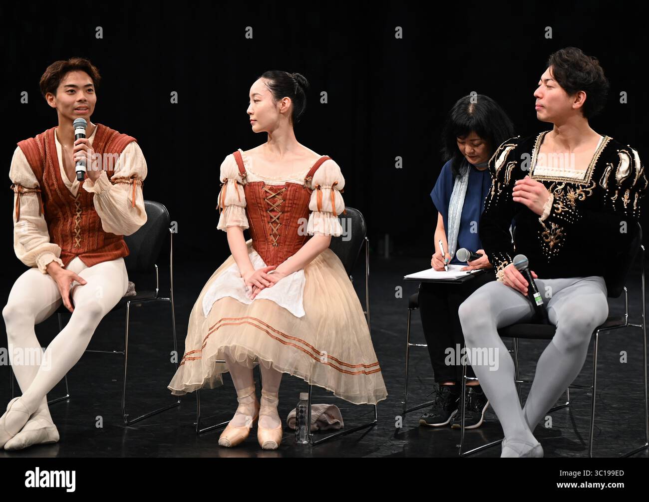 A preview of Giselle by The National Ballet of Japan at the Royal Opera ...