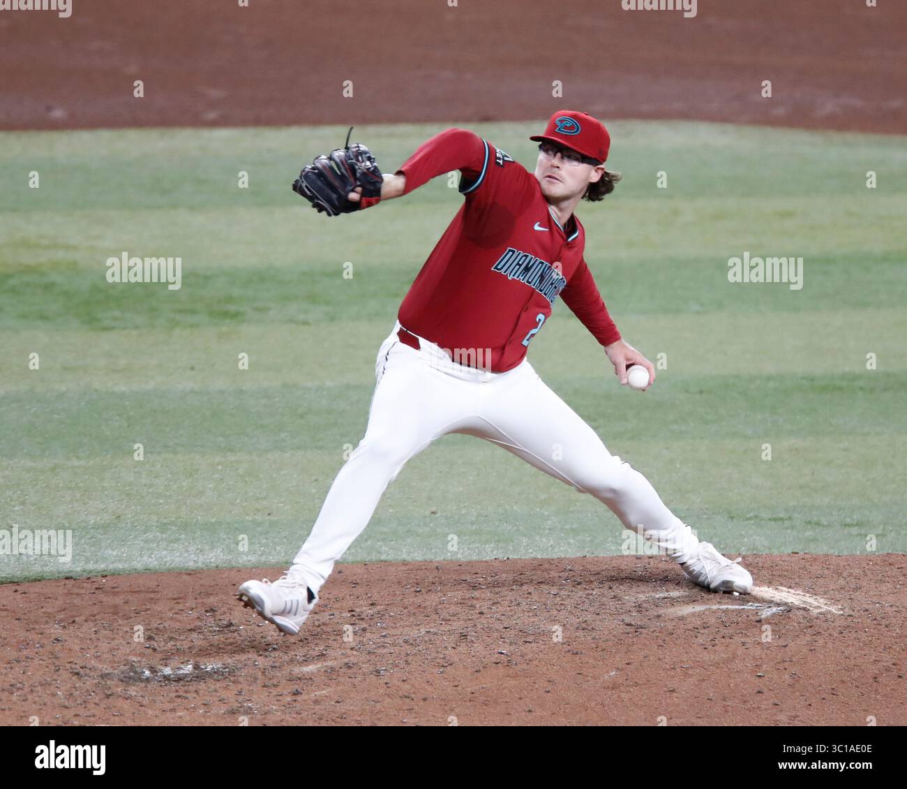 July 21, 2025: Arizona Diamondbacks relief pitcher Andrew Saalfrank (27 ...