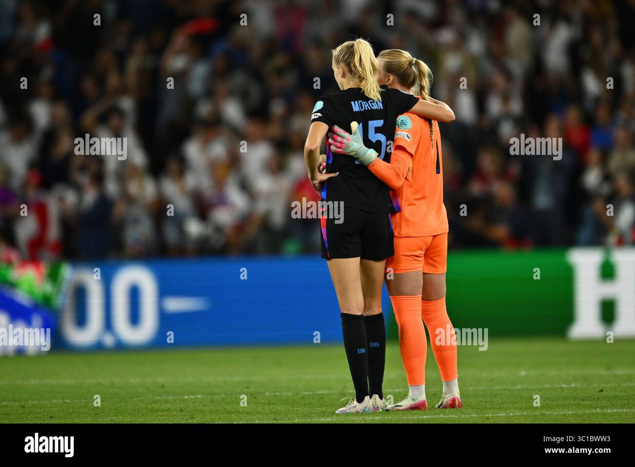 Hannah hampton euro 2025 final hi-res stock photography and images - Alamy