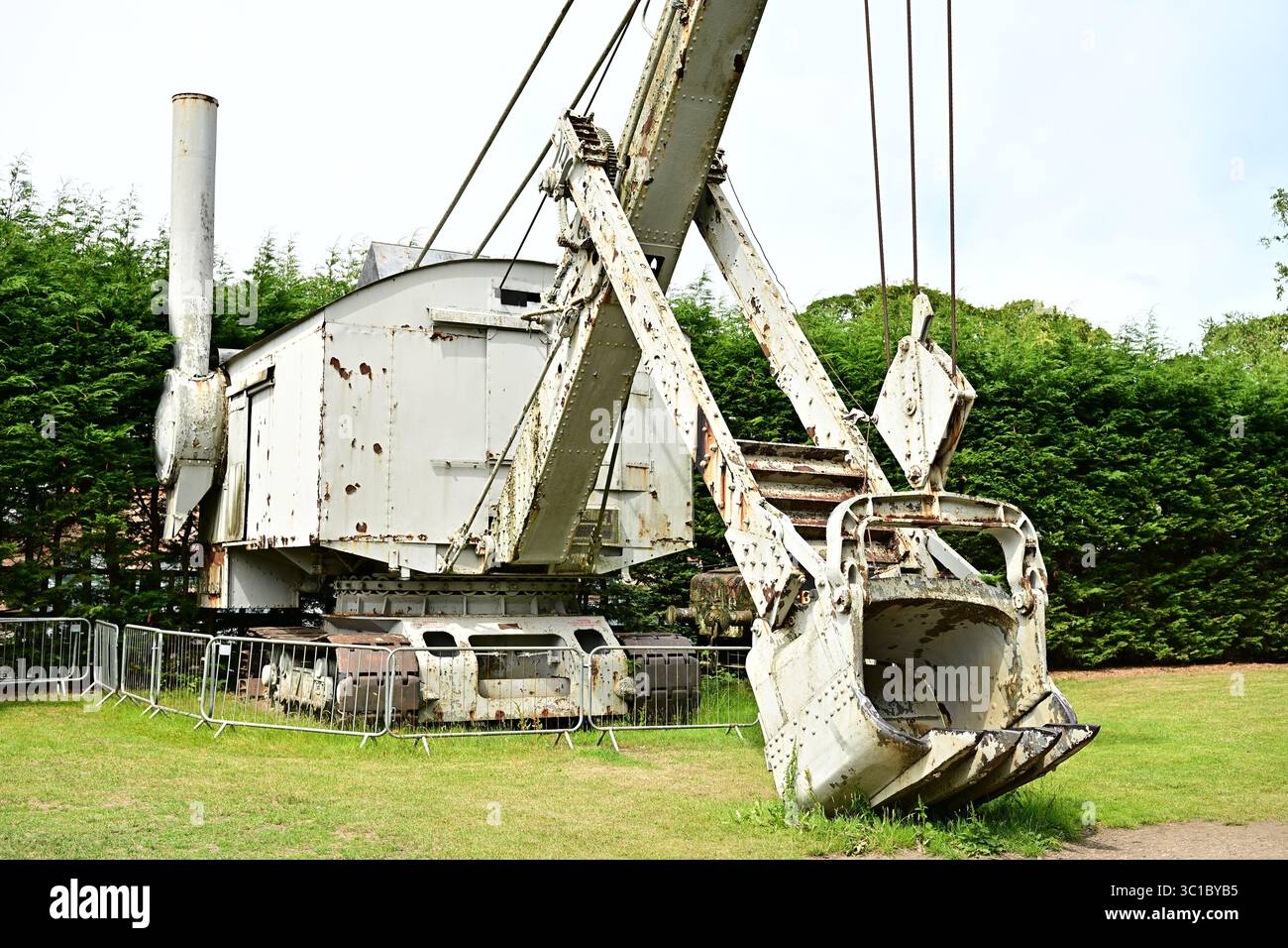 Beamish Open Air Museum: rare steam excavator Stock Photo - Alamy
