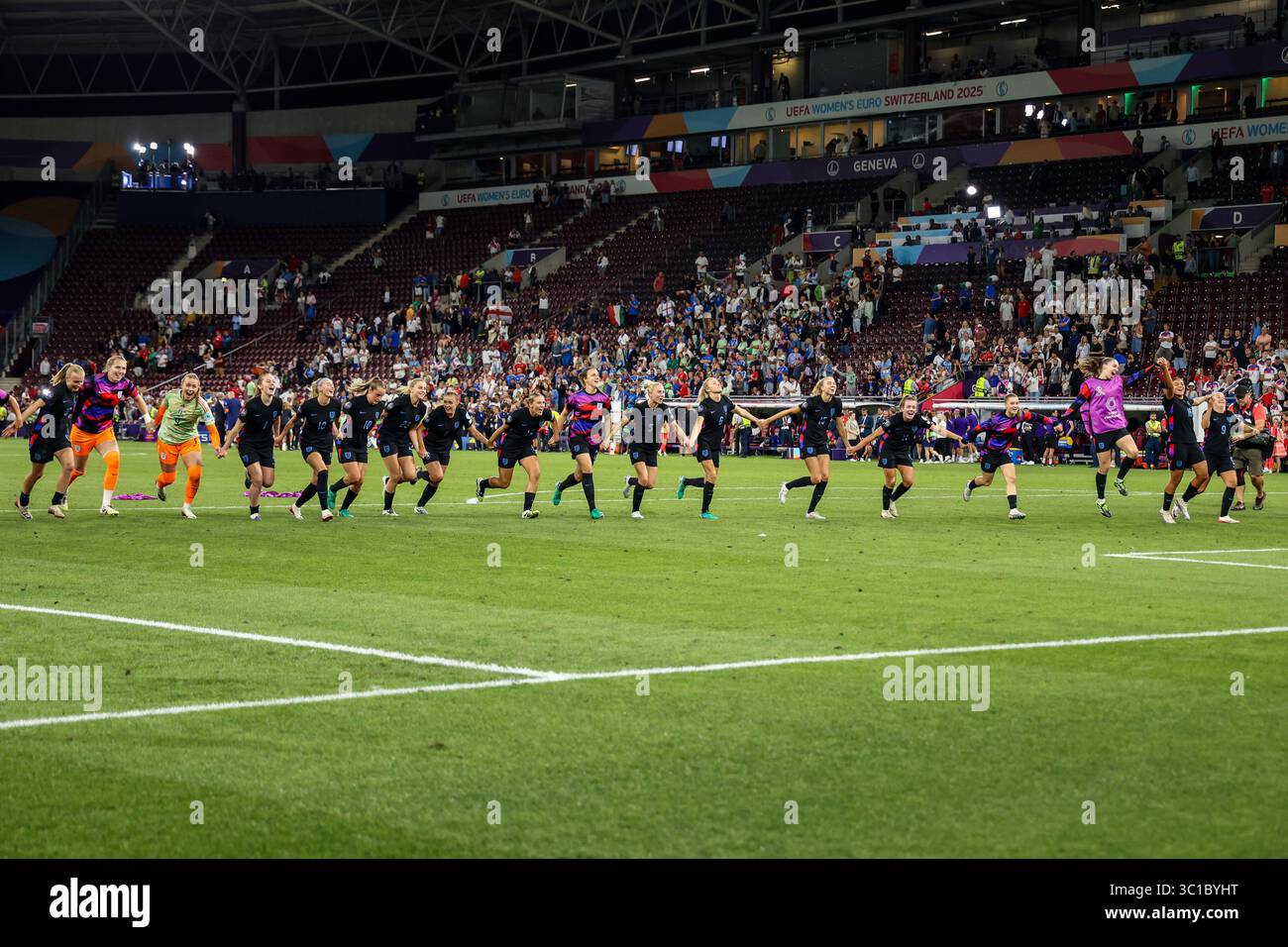 Goalkeeper khiara keating hi-res stock photography and images - Alamy