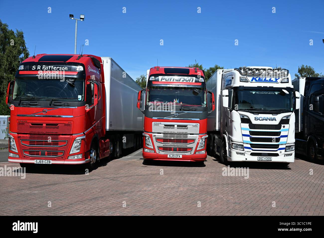 UK lorries (trucks Stock Photo - Alamy