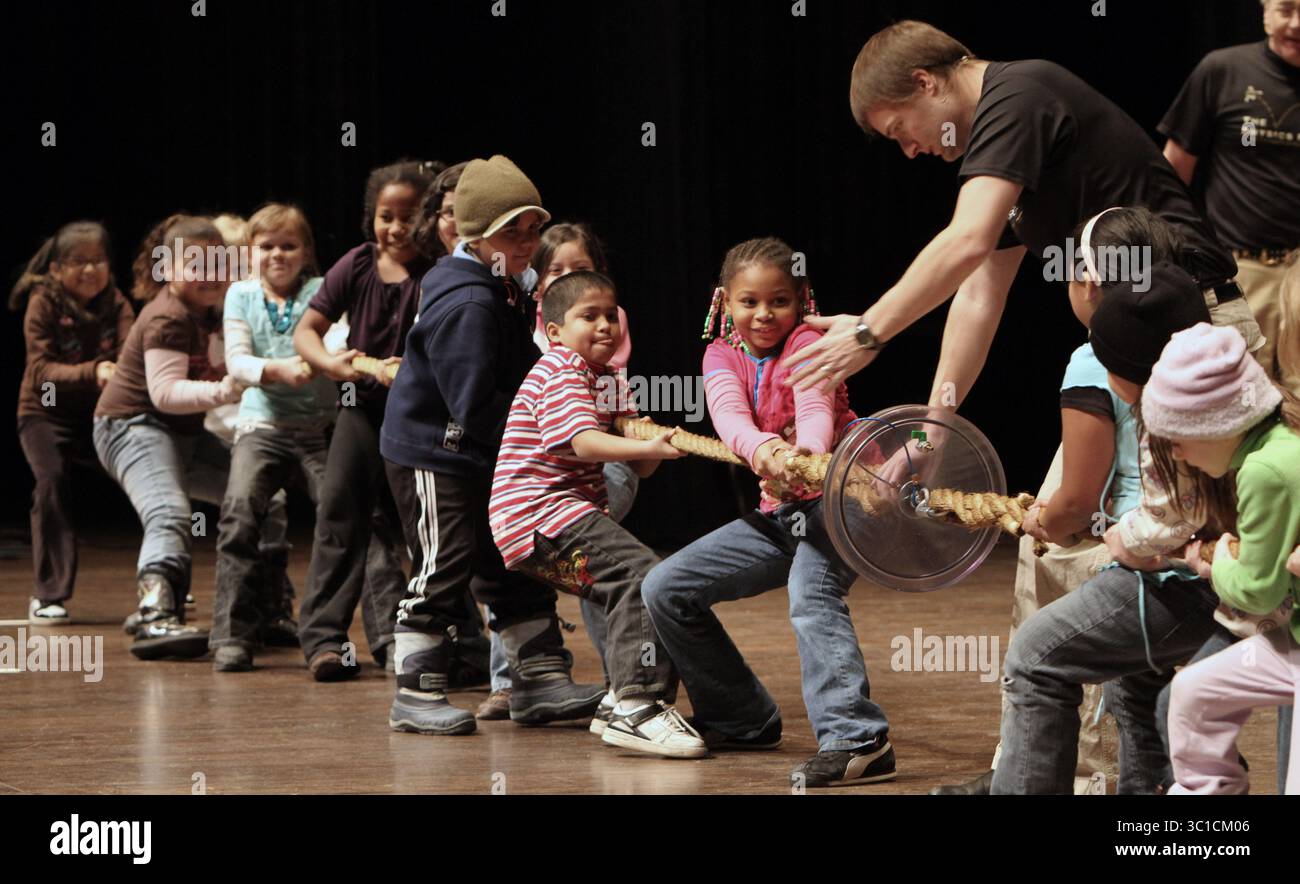 Minneapolis, MN., Thursday, 1/7/2010 (right) University of Minnesota ...