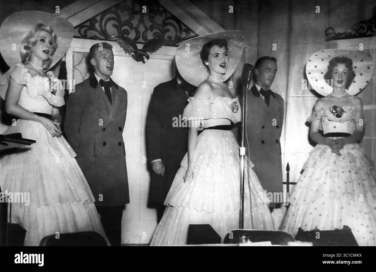 Image captions Black and White Stock Photos & Images - Alamy