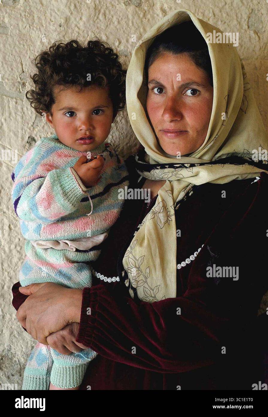 Mud village in iraq hi-res stock photography and images - Alamy