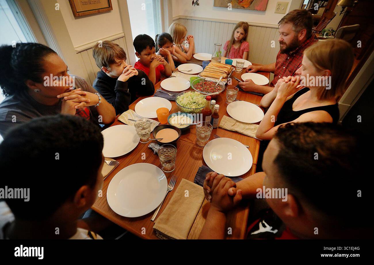 Nuria jou hi-res stock photography and images - Alamy