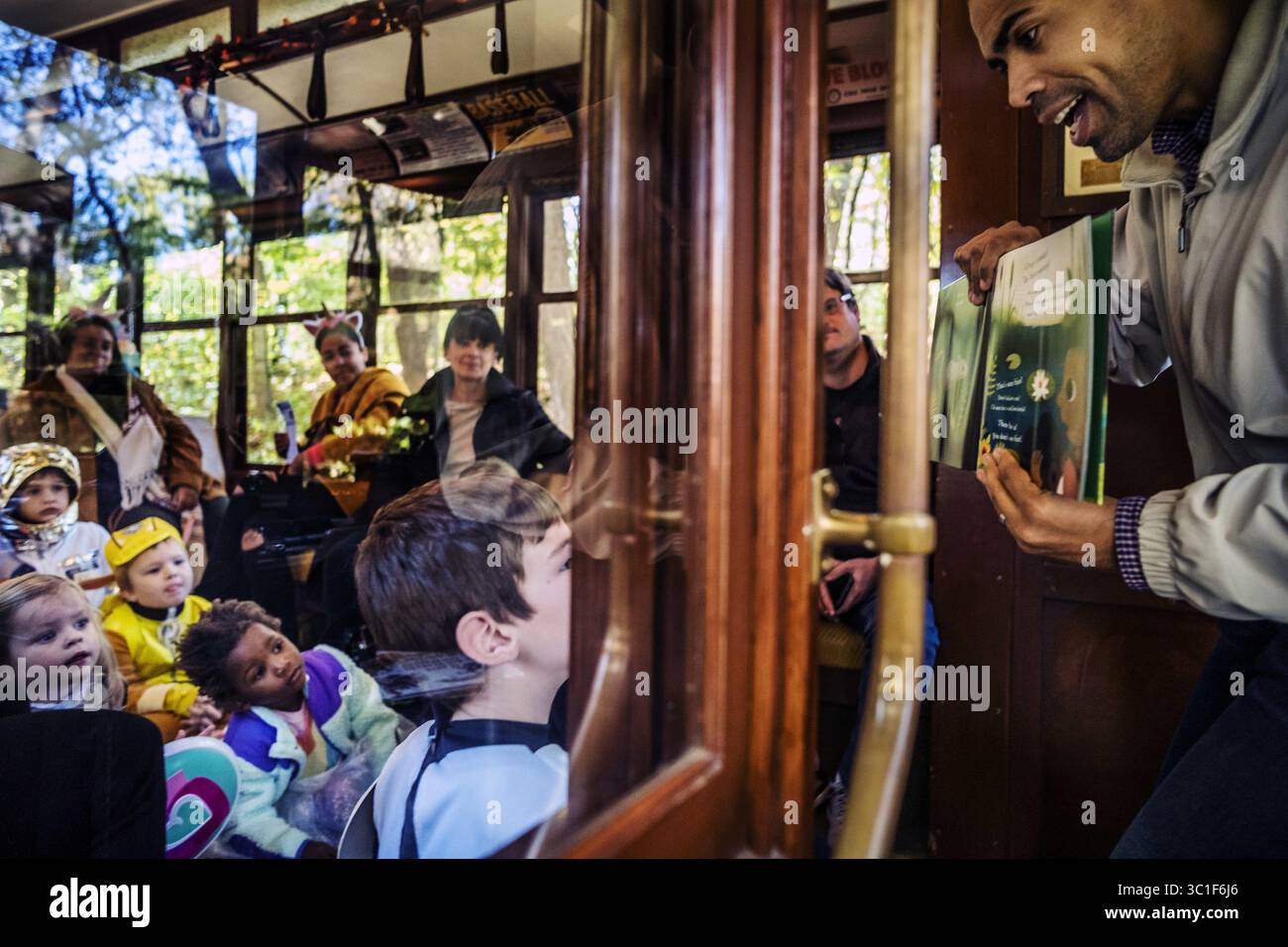 Daniel bernstrom hi-res stock photography and images - Alamy