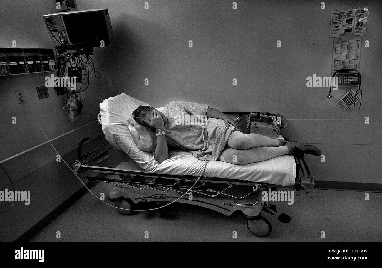 Belly missing Black and White Stock Photos & Images - Alamy