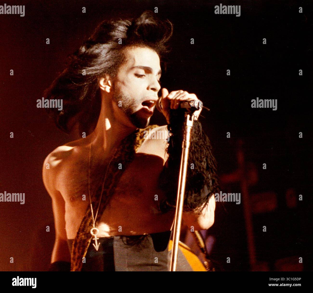 19900502 hi-res stock photography and images - Alamy