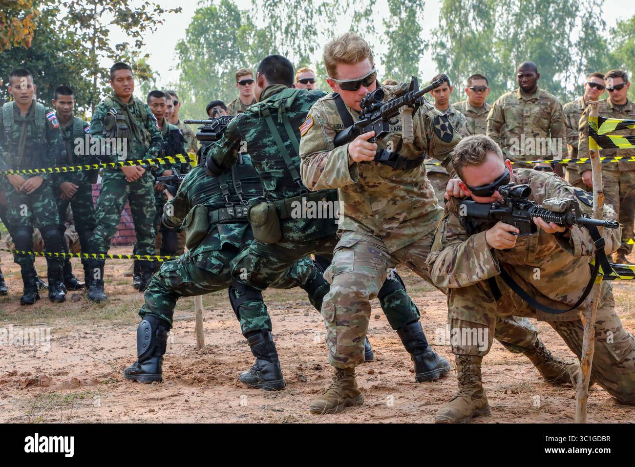 Royal marine from team hi-res stock photography and images - Alamy