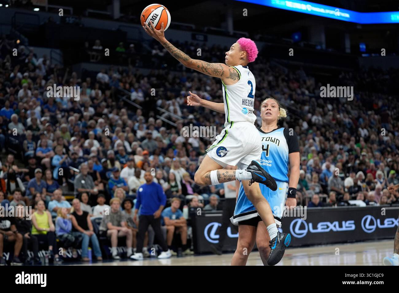 Minnesota Lynx guard Natisha Hiedeman (2) shoots as Chicago Sky guard Moriah Jefferson (4 ...