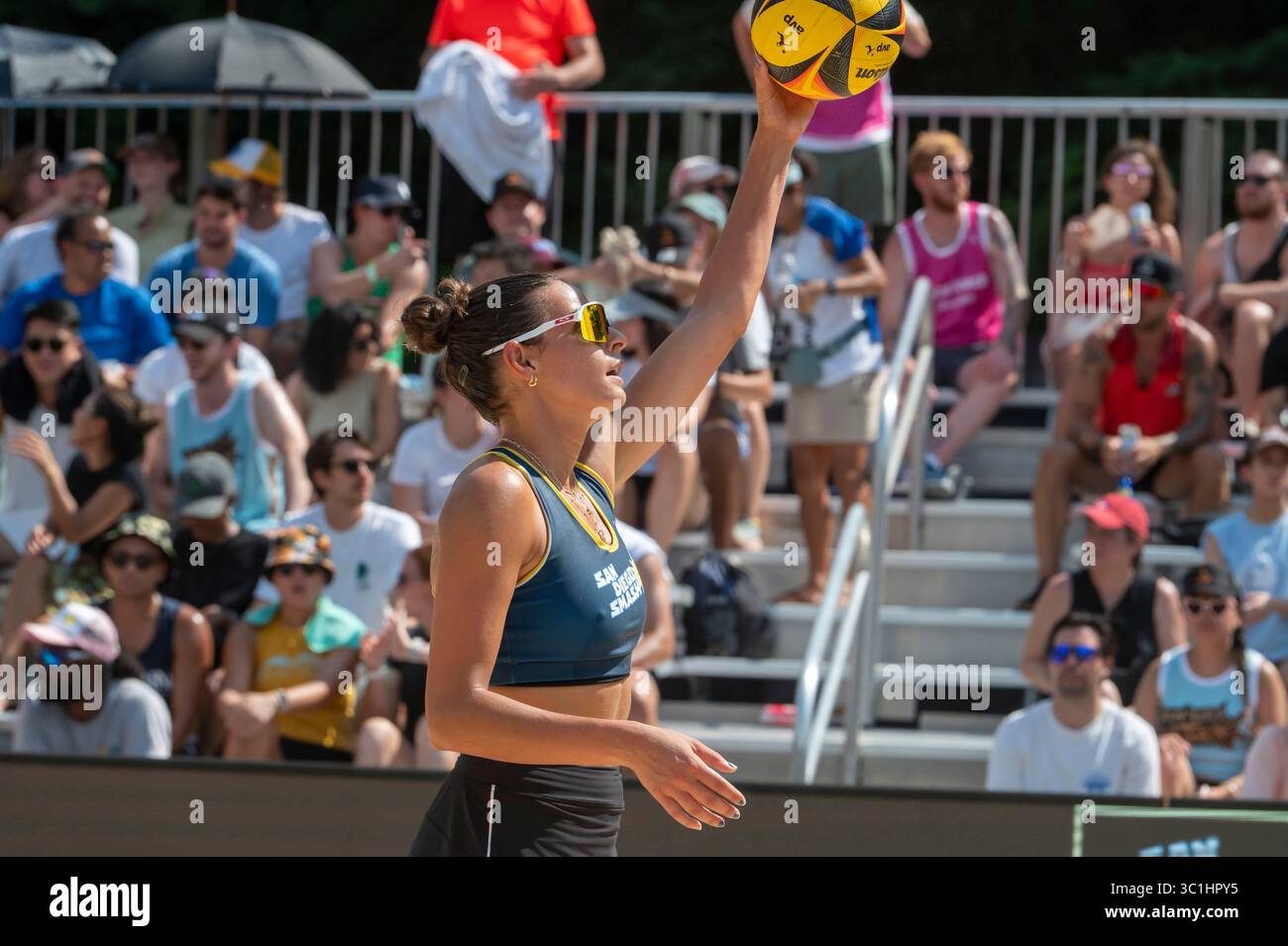 NEW YORK, NEW YORK - JULY 20: Devon Newberry of San Diego Smash gets ...