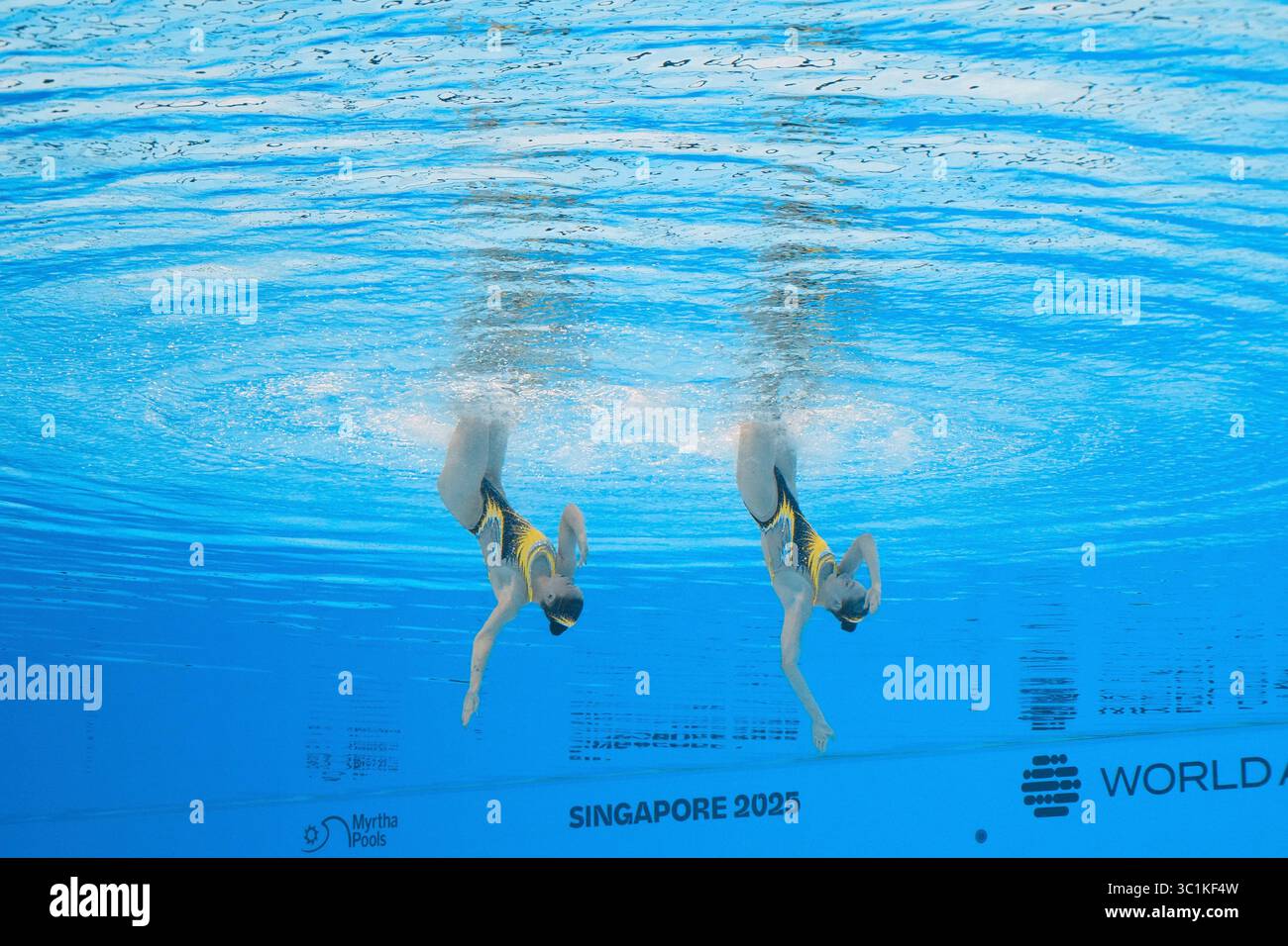 Daria Moshynska and Anastasiia Shmonina of Ukraine compete in the women ...