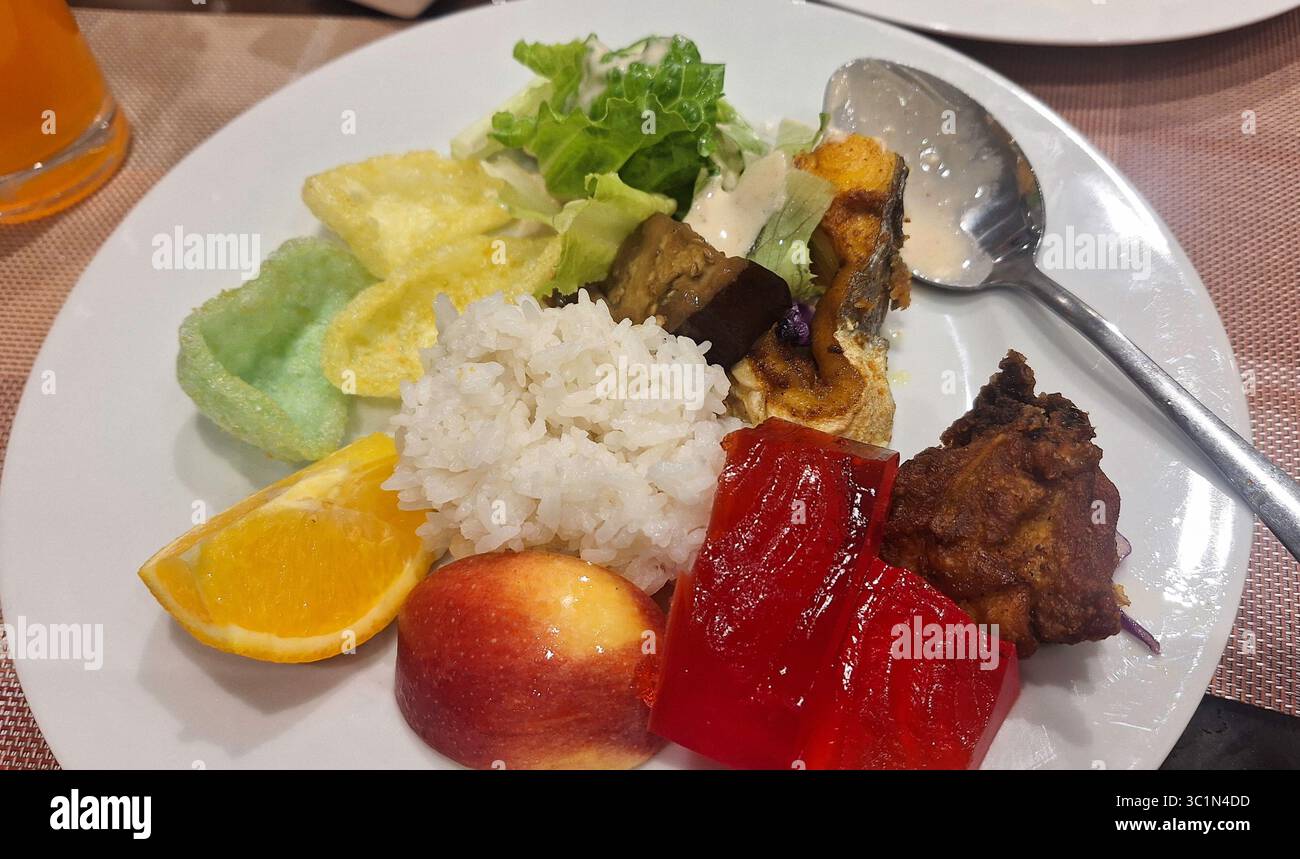 Hotel food menu hi-res stock photography and images - Alamy