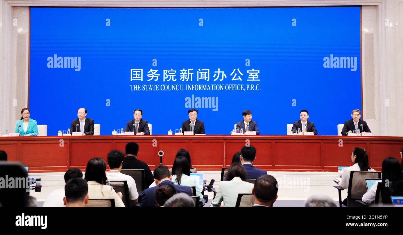 Provincial administration head office hi-res stock photography and ...