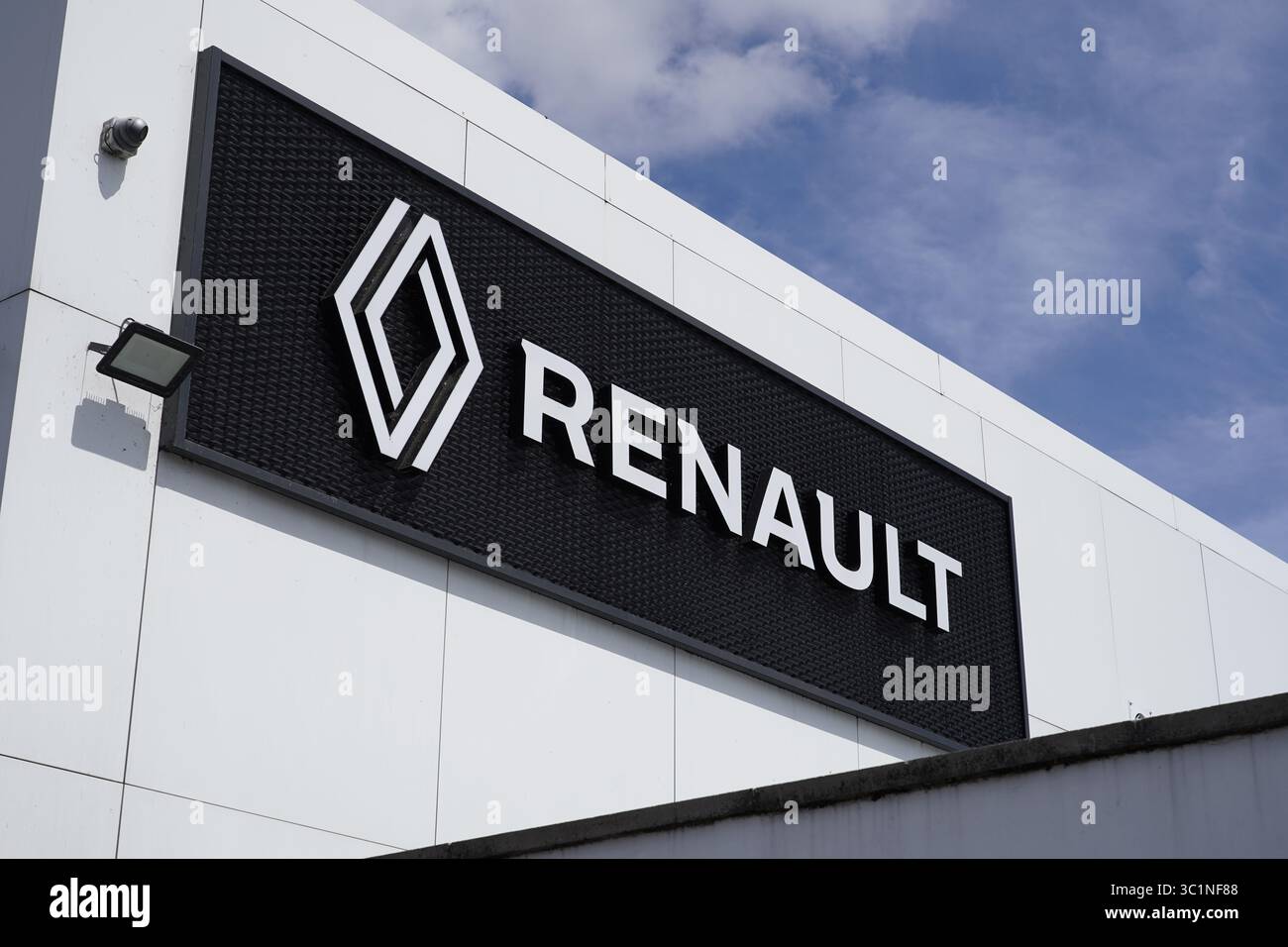Renault cars dealership Corporate logo signs in Barnsley, South ...