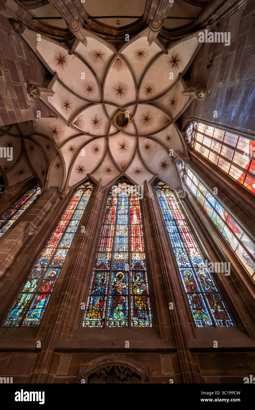 Strasbourg Cathedral de Notre-Dame interior in city of Strasbourg in ...