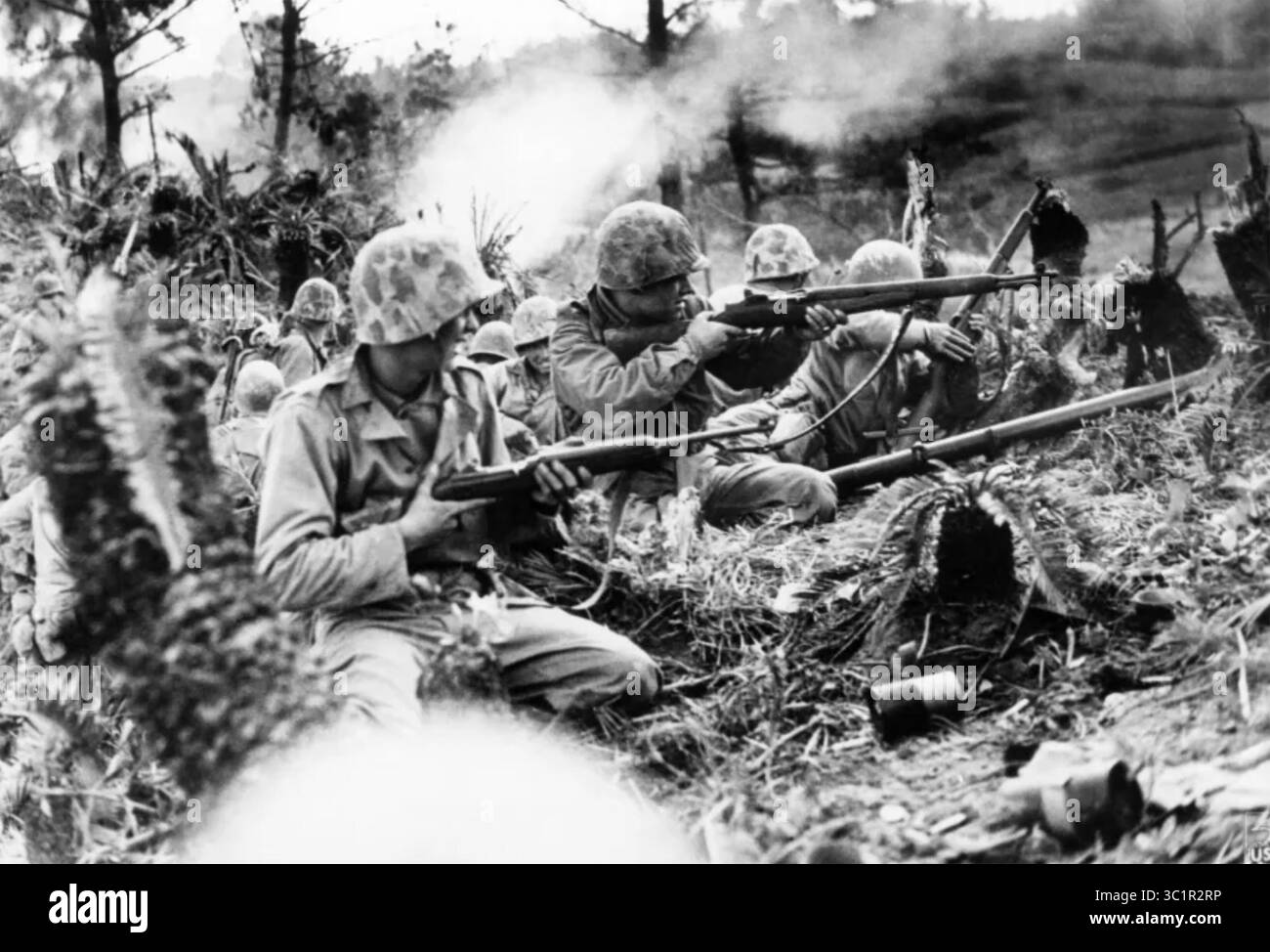 Battle of okinawa marines hi-res stock photography and images - Alamy