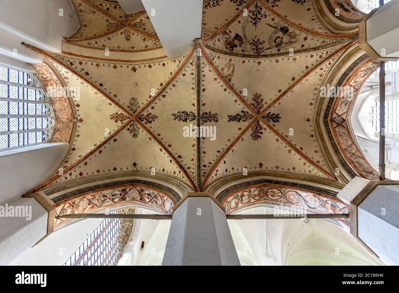 Medieval gothic paintings hi-res stock photography and images - Alamy
