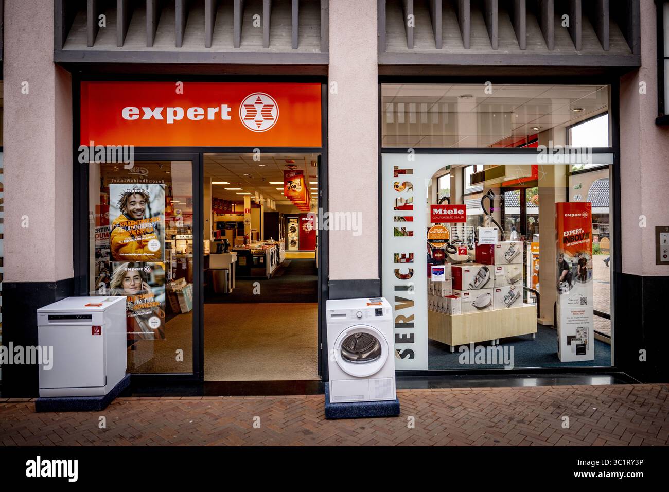 DRONTEN - Expert store ANP /HOLLANDSE HOOGTE /ROBIN UTRECHT netherlands ...
