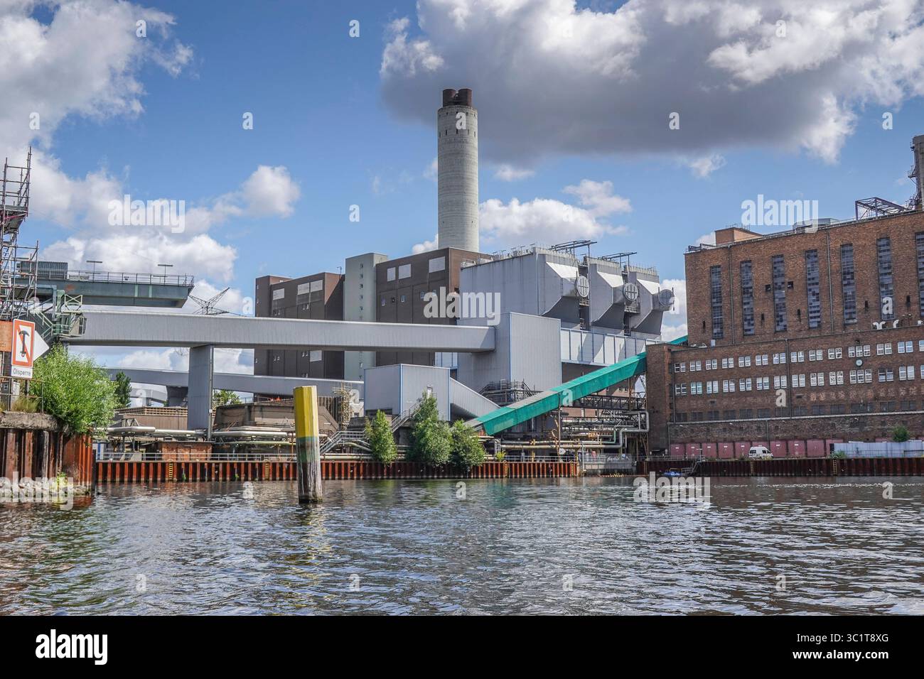 Kraftwerk Reuter, Spree, Siemensstadt, Spandau, Berlin, Deutschland ...