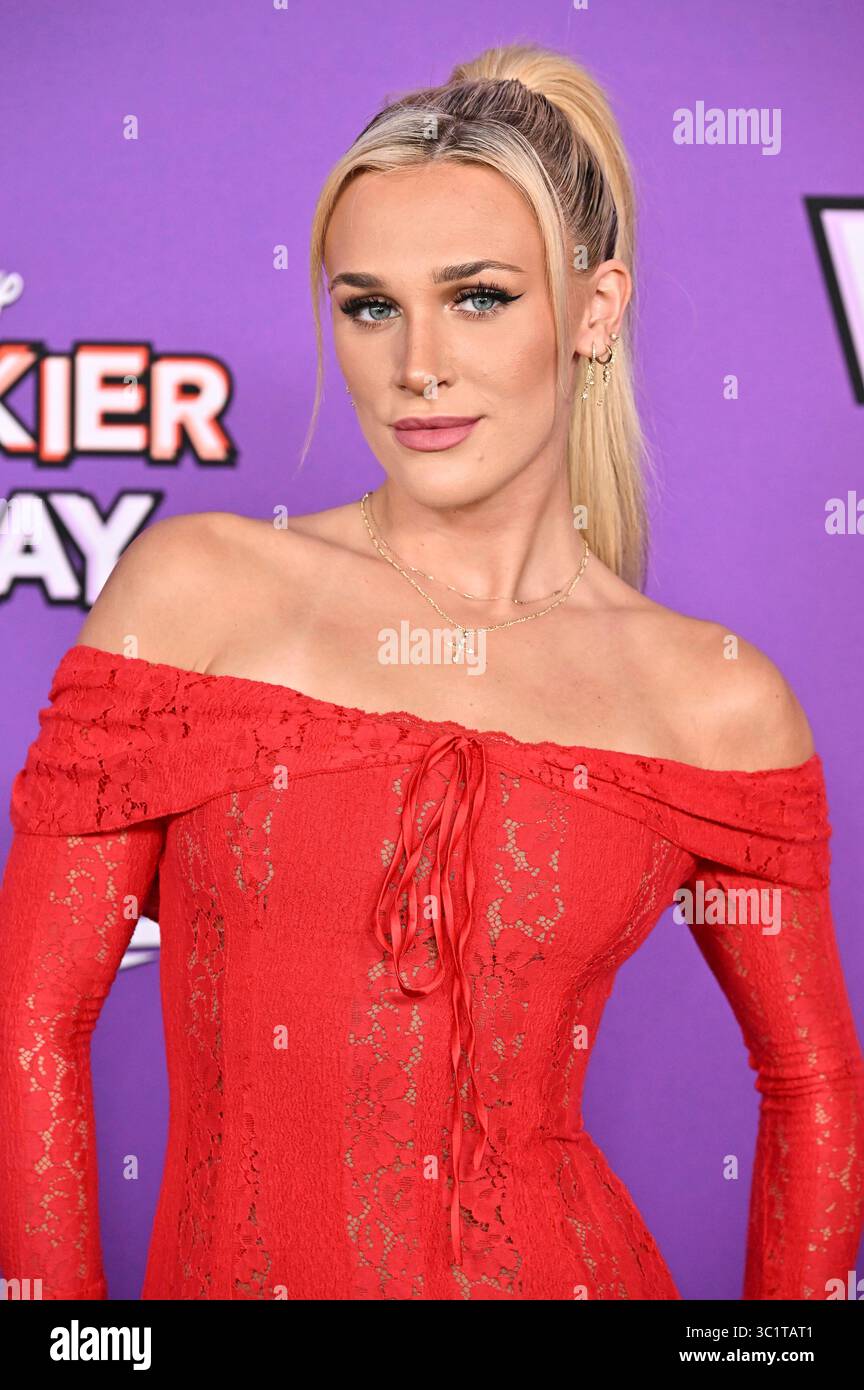 Madi Monroe bei der Weltpremiere des Kinofilms 'Freakier Friday' im El ...