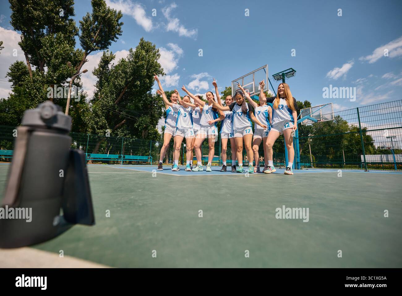 Teen athlete unity hi-res stock photography and images - Alamy