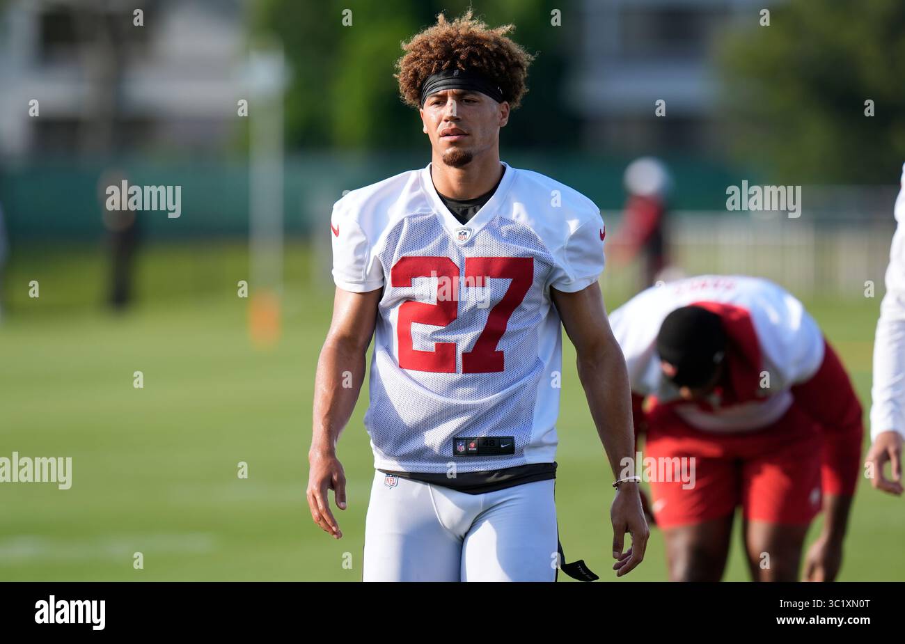 Tampa Bay Buccaneers cornerback Zyon McCollum (27) during an NFL ...