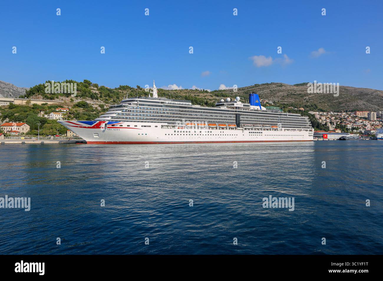 The cruise ship ARCADIA (P&O Cruises), one of the 17 "Adult Only" ocean ...