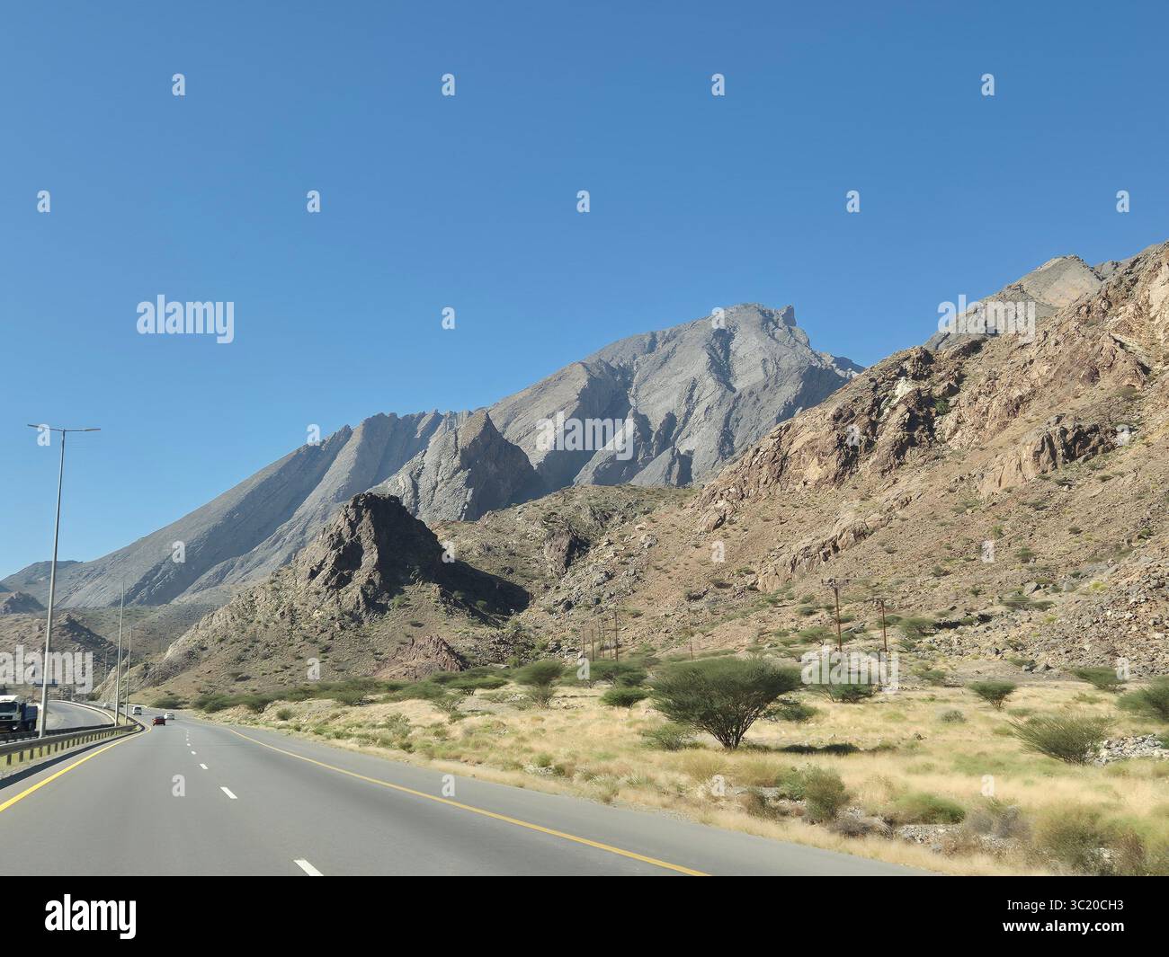Natural rock formations oman hi-res stock photography and images - Alamy