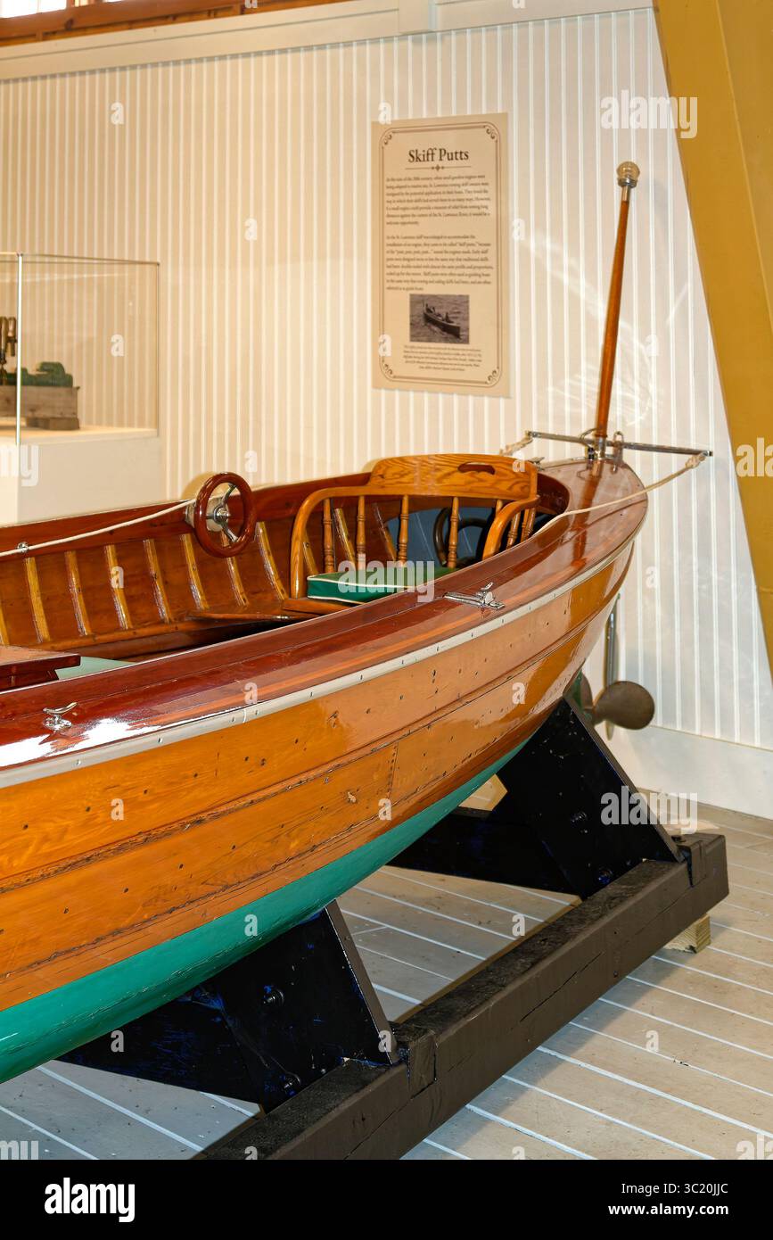 boat exhibit, Skiff Putt, 1911, 21' 10", Addie, old wood watercraft ...