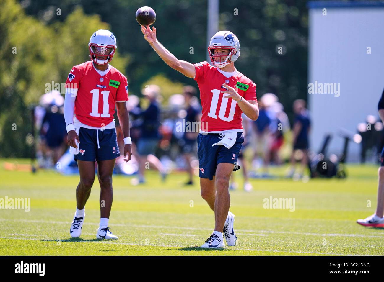 New England Patriots quarterback Drake Maye (10) throws as quarterback ...