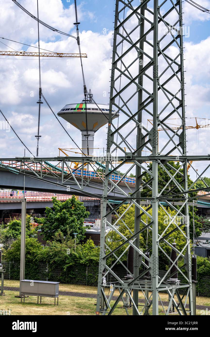 Highway construction site at the Leverkusen-West interchange, highways A1 and A59, new ...